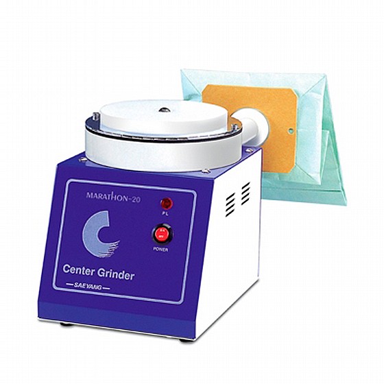 משחיז גבס למודלים למעבדת שיניים